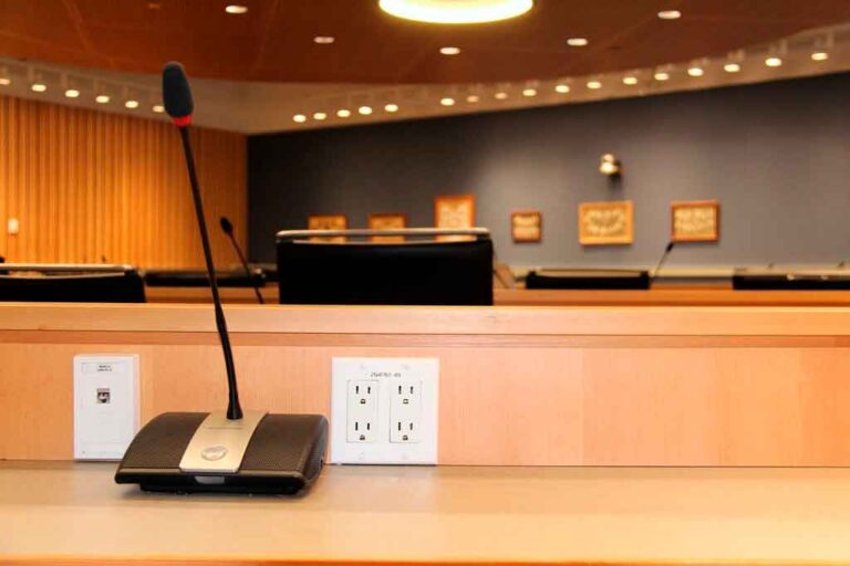 Tomada padrão europeu: quais são? Como adaptar? Saiba aqui!