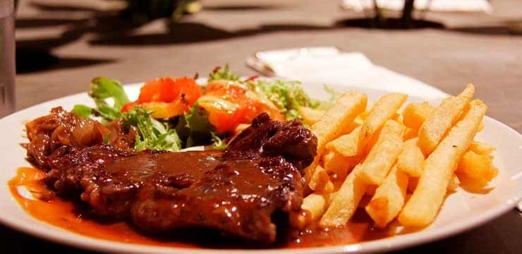 Comidas Canadenses: 15 confira pratos típicos e gastronomia do Canadá!